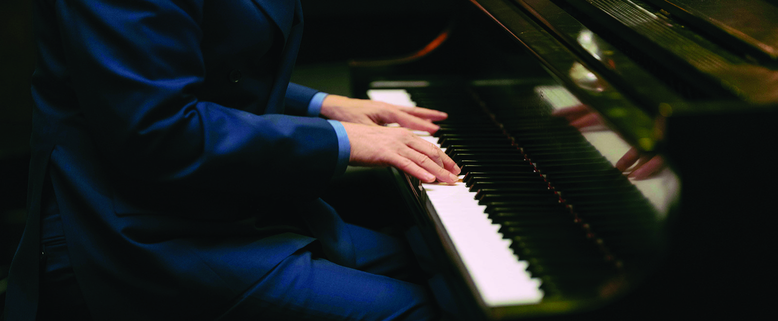 The Roxy Hotel Instagram: Live Music Nightly | Michael Garin