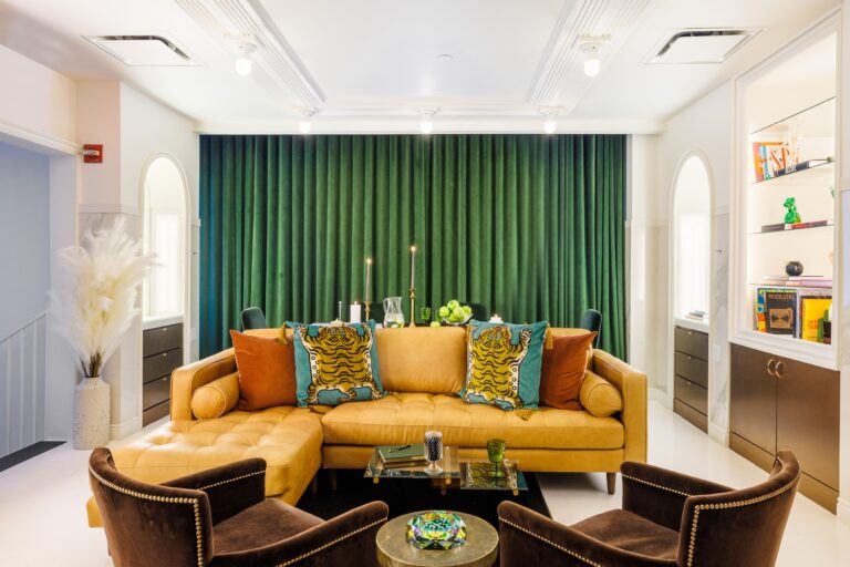 Indoor Dining Takes Center Stage at The Roxy | Stories|The Roxy Hotel ...